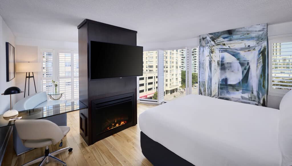 Radisson Blu Toronto Downtown - Silver Hotel Group